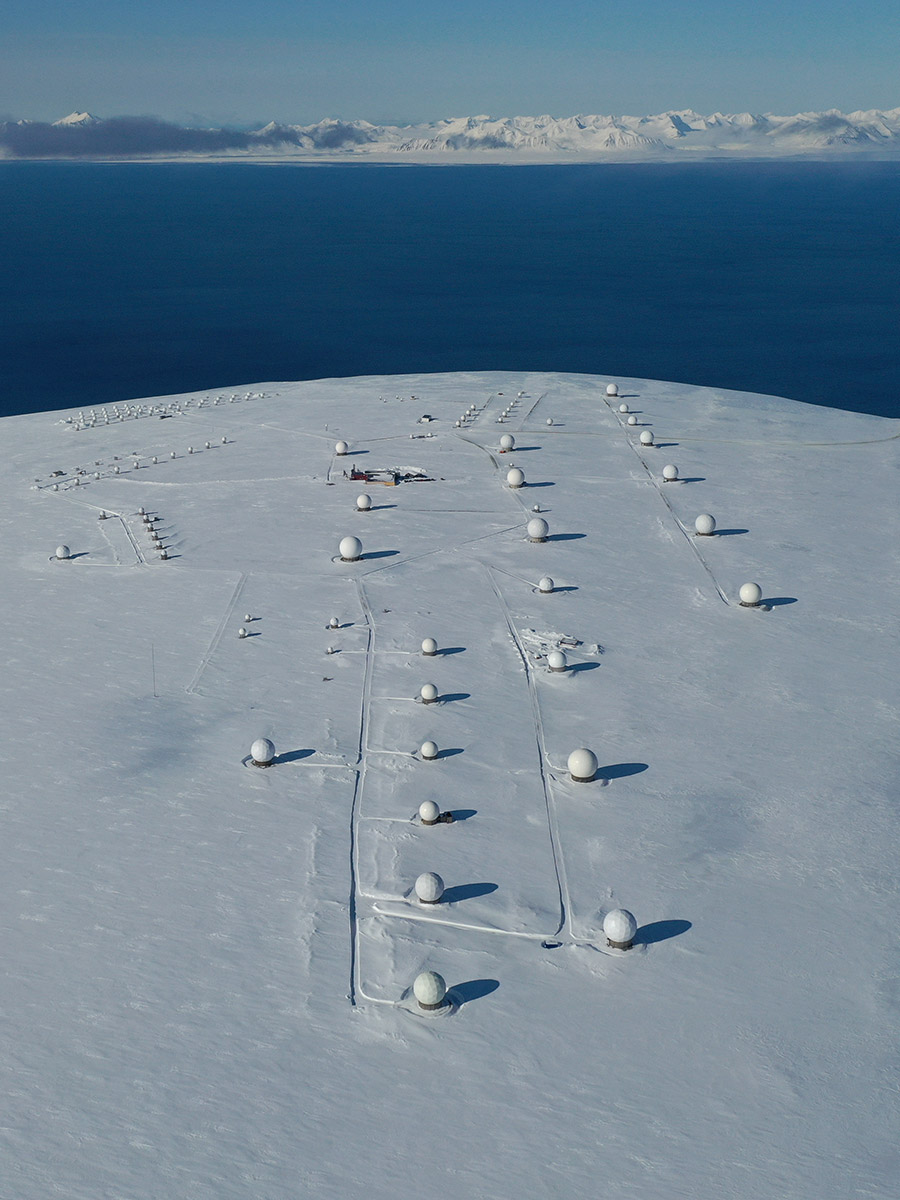 Redundancy on primary telecom connection to Svalbard restored | Space ...